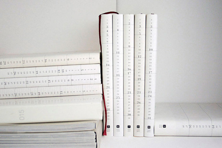 Book cover Calendar/Book cover ｜ SAFARI inc.